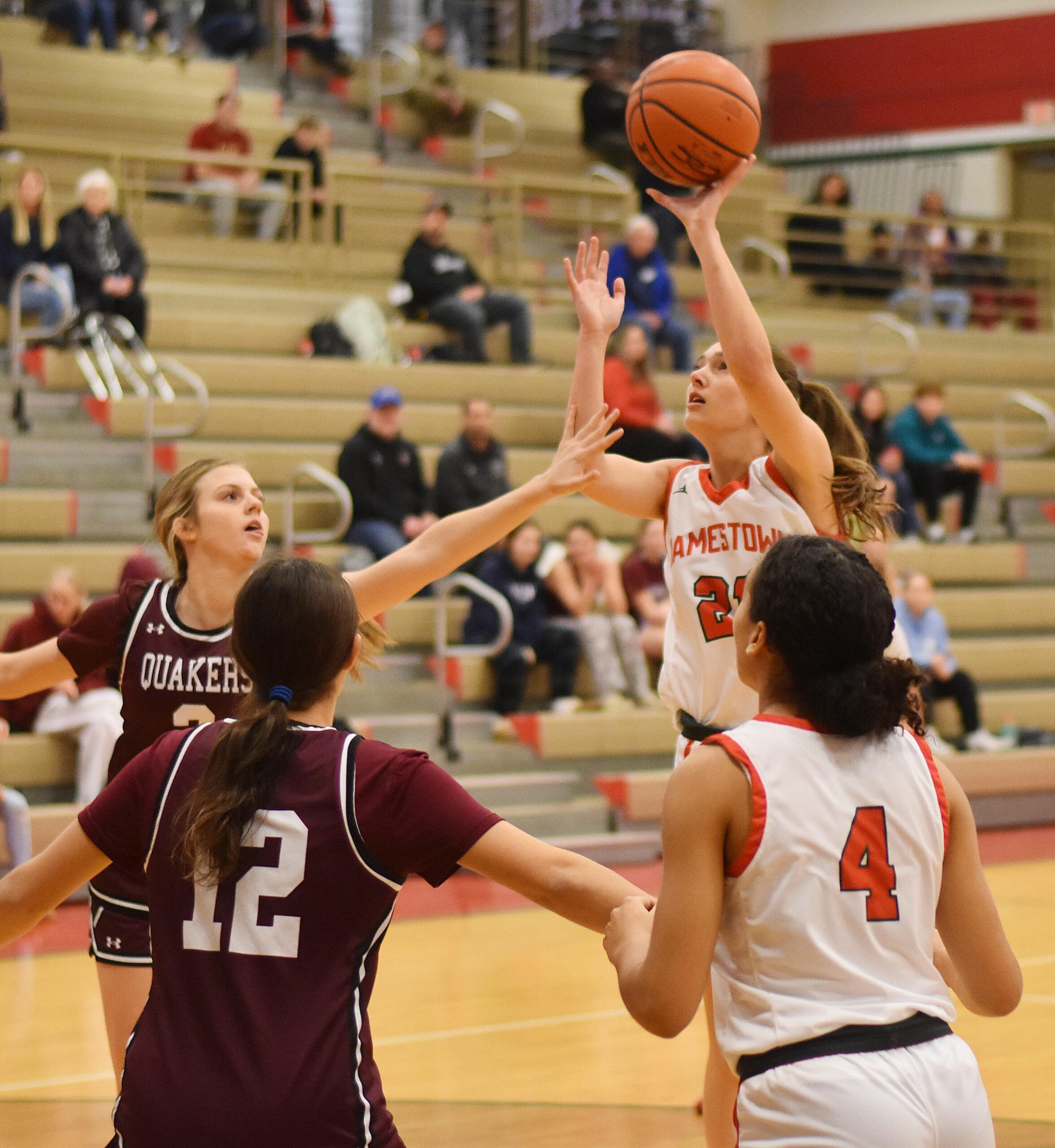 Quakers Pull Away From Red & Green | News, Sports, Jobs - Post Journal